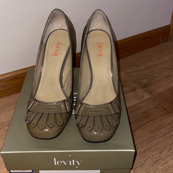levity | Shoes | Rare Levity Pumps | Poshmark